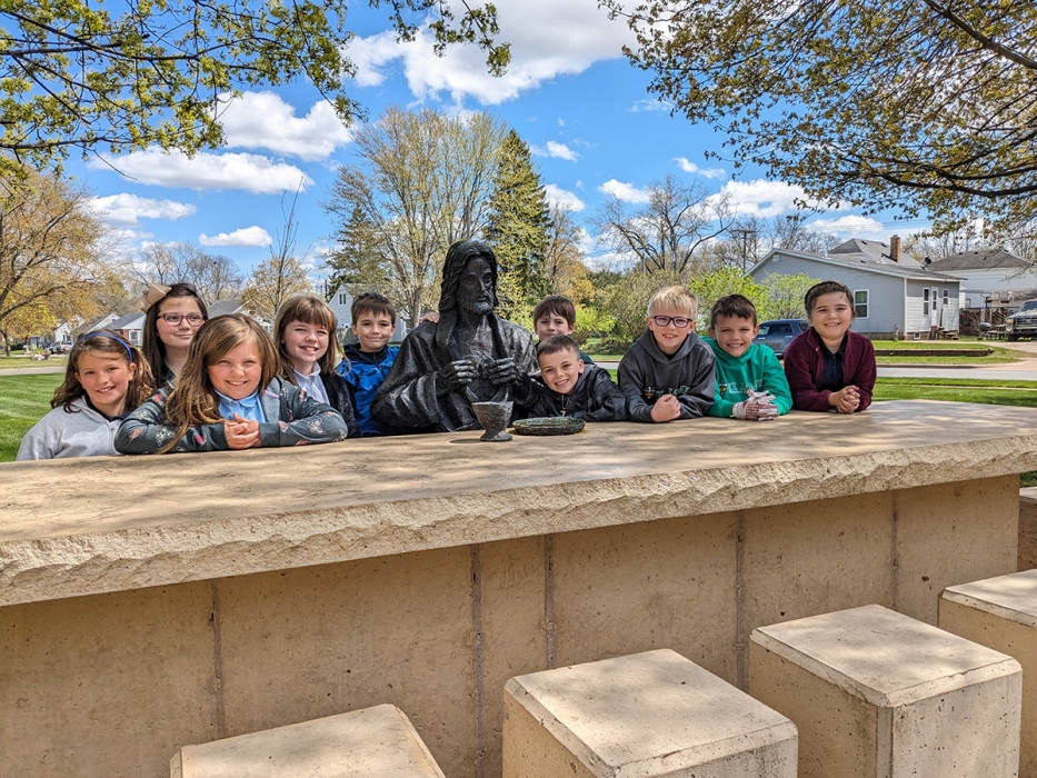 Catholic Schools Eau Claire, WI | Regis Catholic Schools